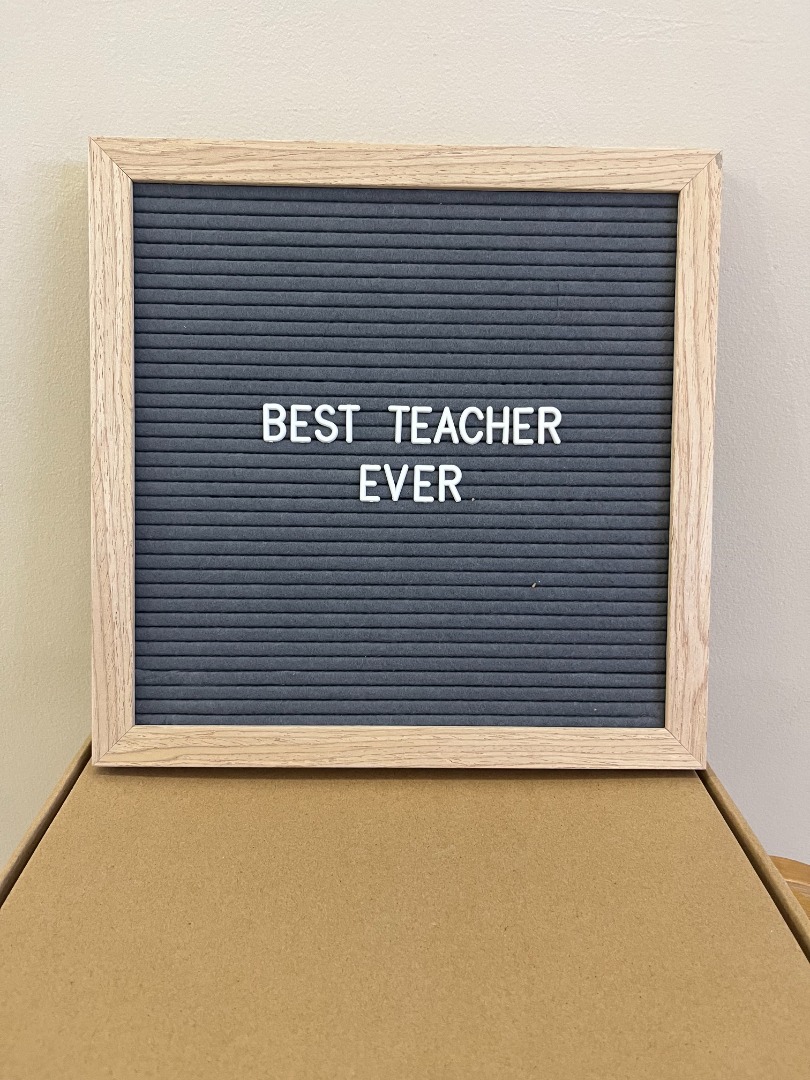 30x30 cm felt Letterboard with set of white letters and emoji ...