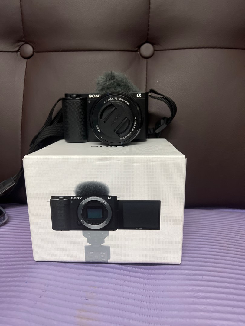 新淨靚仔 有盒 香港行貨 Sony ZV-E10 ZEV10 16-50 16-50mm Kit , 攝影器材, 相機 - Carousell