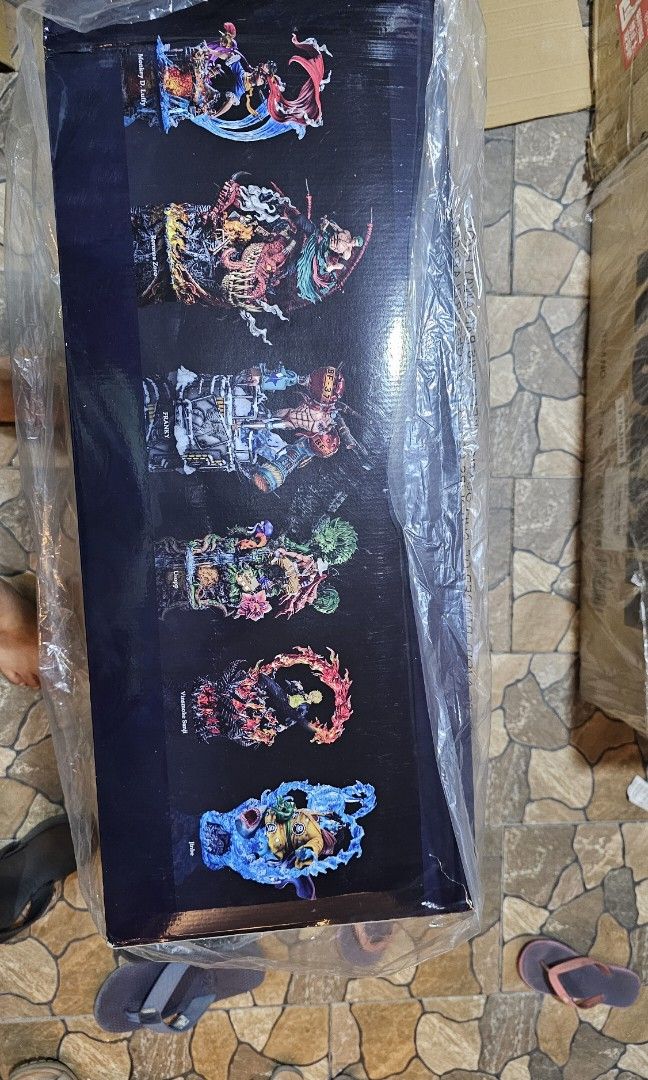 DT Studio Jinbei, Hobbies & Toys, Toys & Games on Carousell