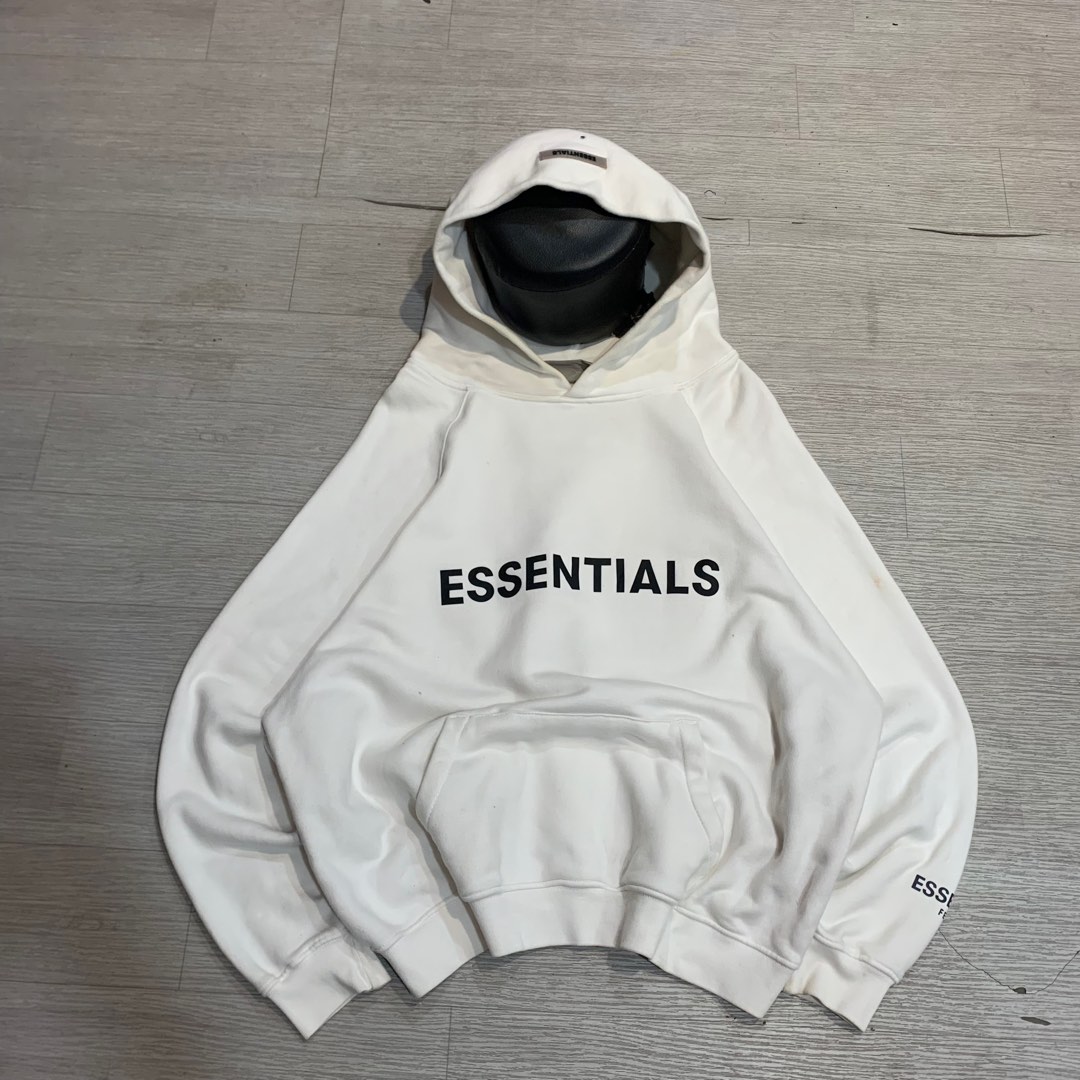 Essentials white ( rare color), Men's Fashion, Activewear on Carousell