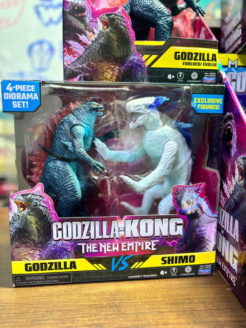 Godzilla X Kong Toys! Godzilla Mask, Skar King 6 inch, and Godzilla V ...