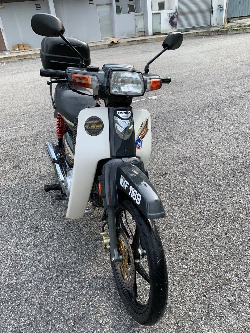 Honda ex5 dream, Motorbikes on Carousell