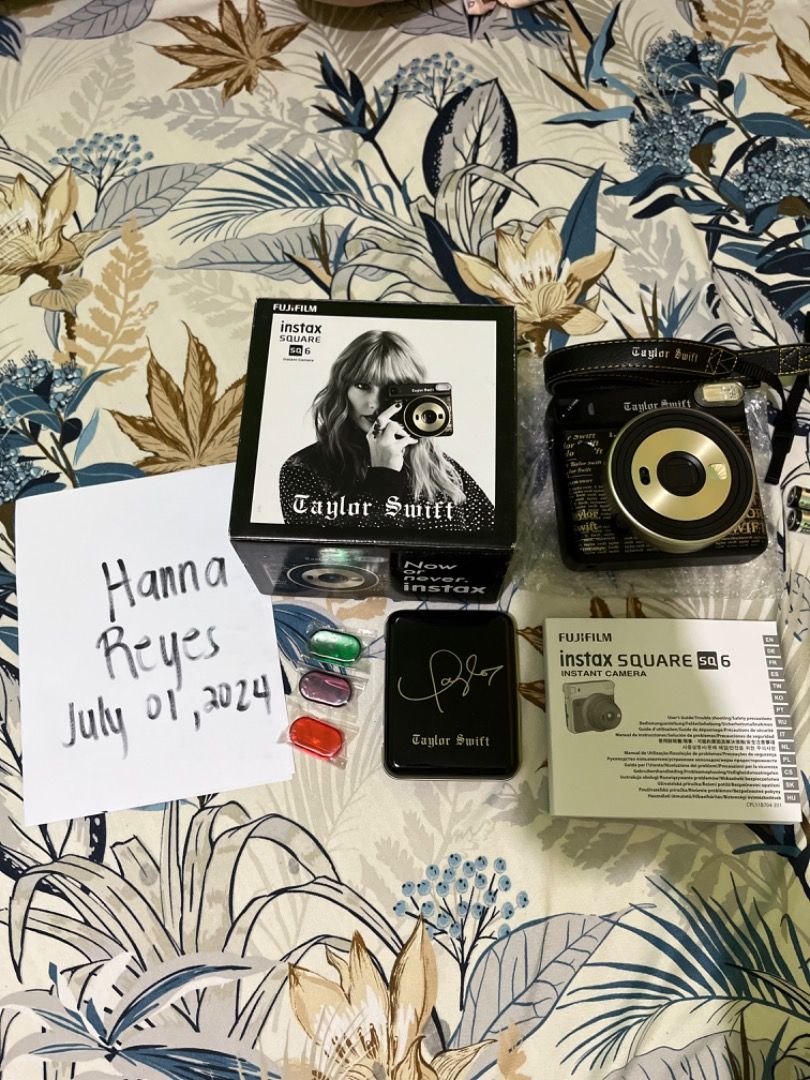 LIMITED EDITION TAYLOR SWIFT INSTAX SQUARE SQ6, Photography, Cameras on ...