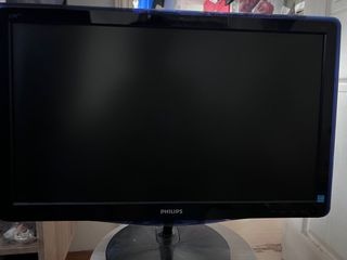 Philips 27吋 4K monitor, 電腦＆科技, 電腦周邊及配件, 電子屏幕 - Carousell