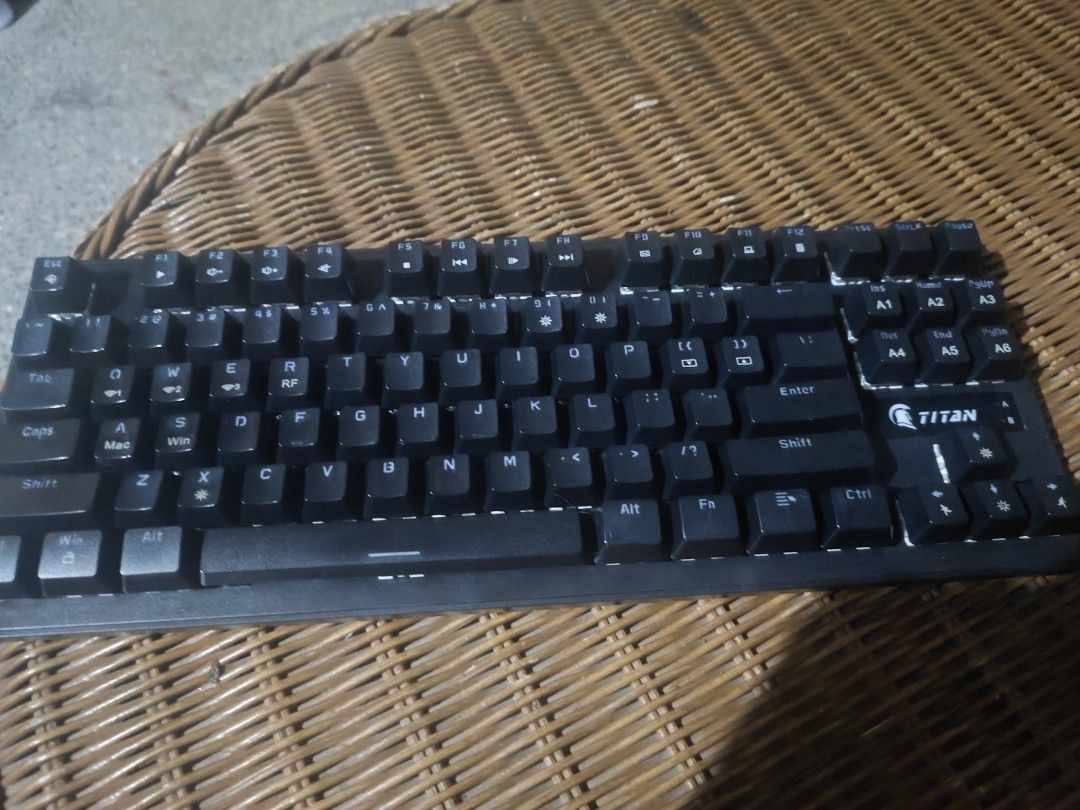 TITAN MECHANICAL KEYBOARD, Computers & Tech, Parts & Accessories ...