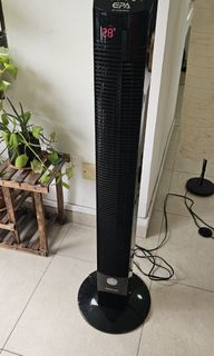 Honeywell Tower fan/Standing fan - new capacitor, Furniture & Home ...