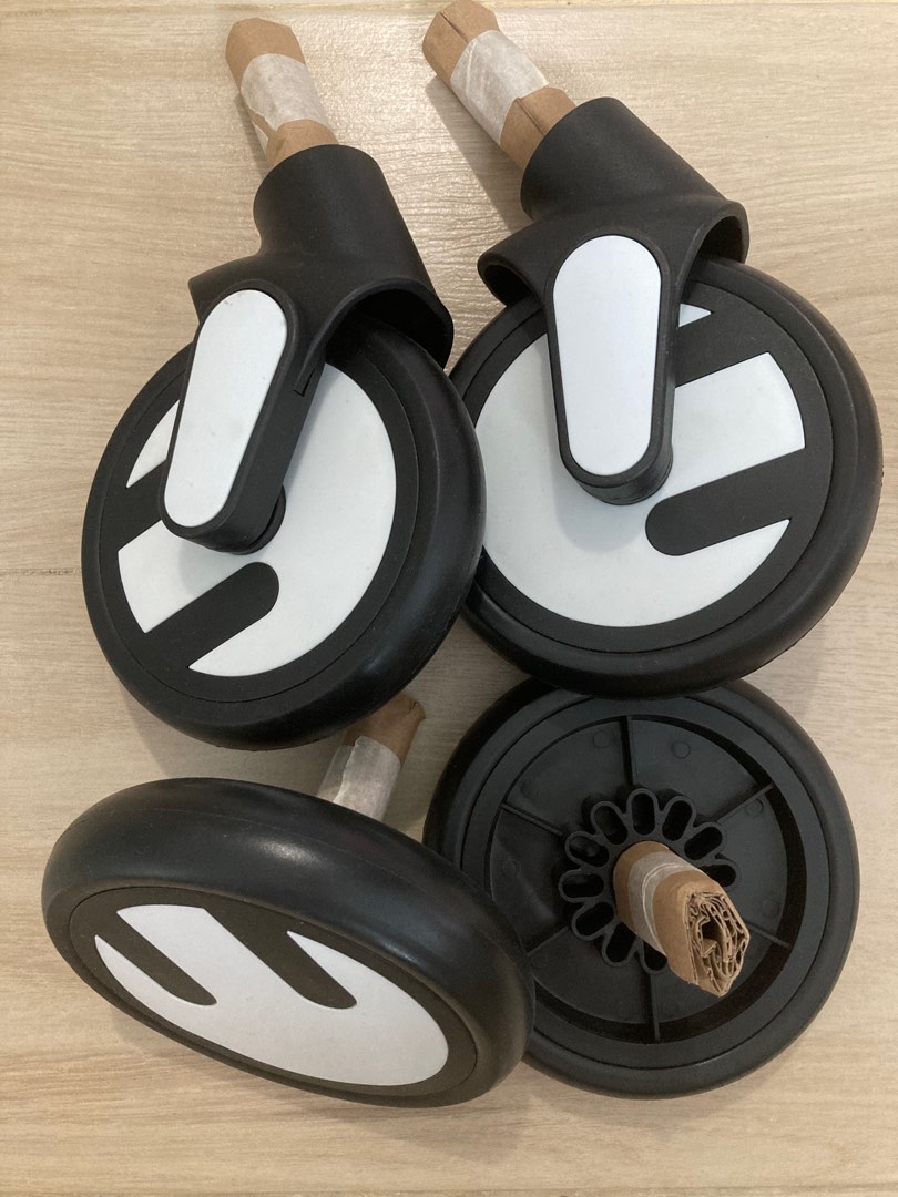 99%new 車轆 Looping Squizz II 2 嬰兒 bb 車 strollers, 兒童＆孕婦用品, 外出用品, 外出用品 ...