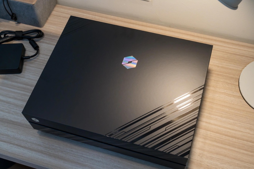 機械革命 曠世16 Super RXT4080, 電腦＆科技, 手提電腦 - Carousell