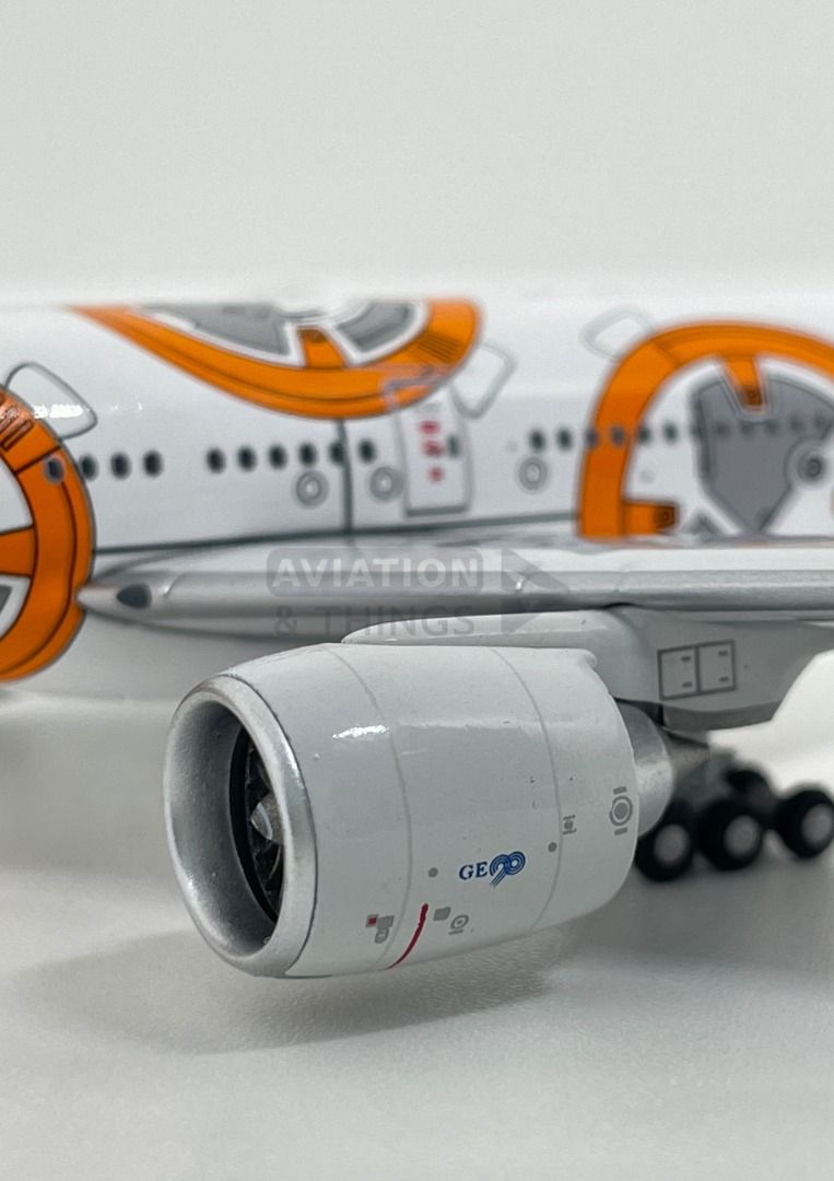 ANA - All Nippon Airways (Star Wars BB-8) Boeing 777-300ER Highly ...