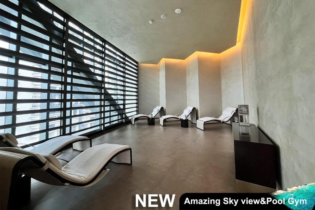 Brand New Office Space Corner Unit for Sale in Century Spire, Makati ...