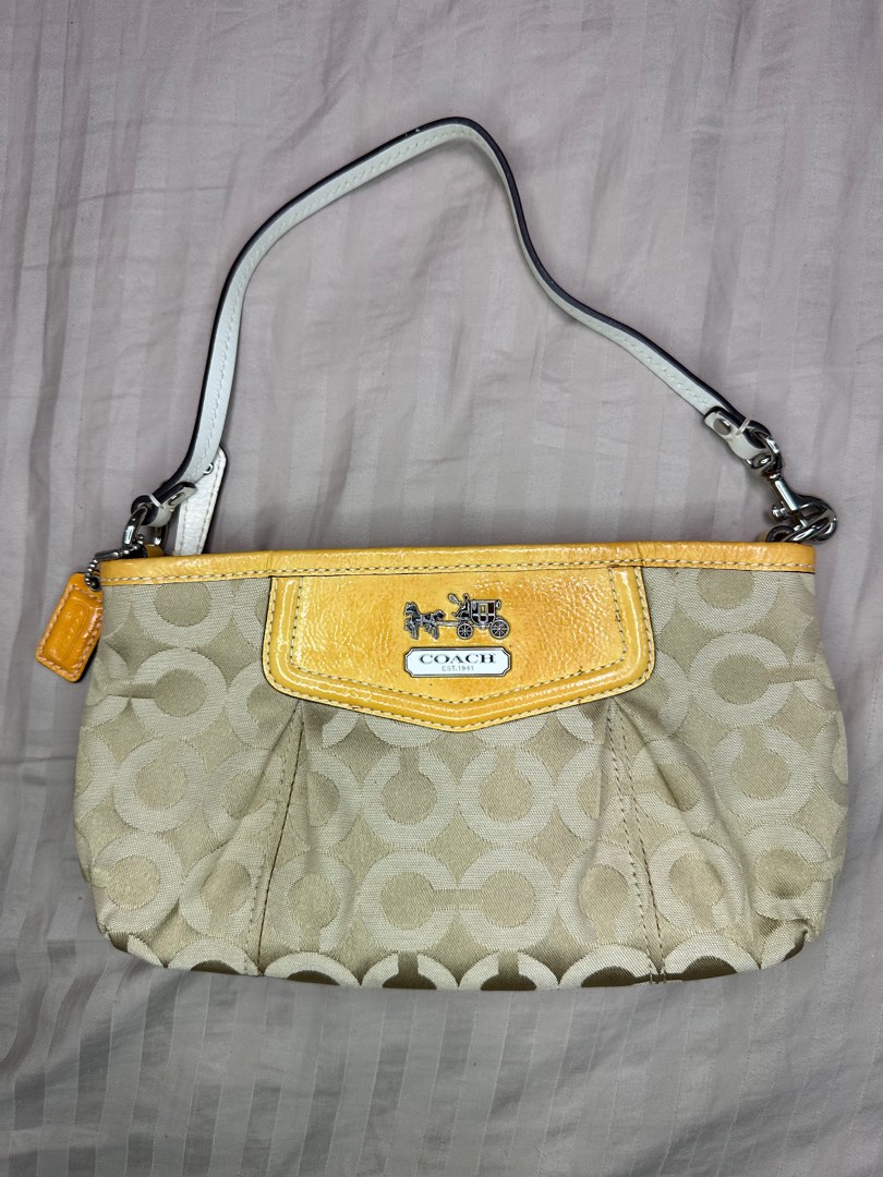 COACH | Mini Shoulder Bag, Luxury, Bags & Wallets on Carousell