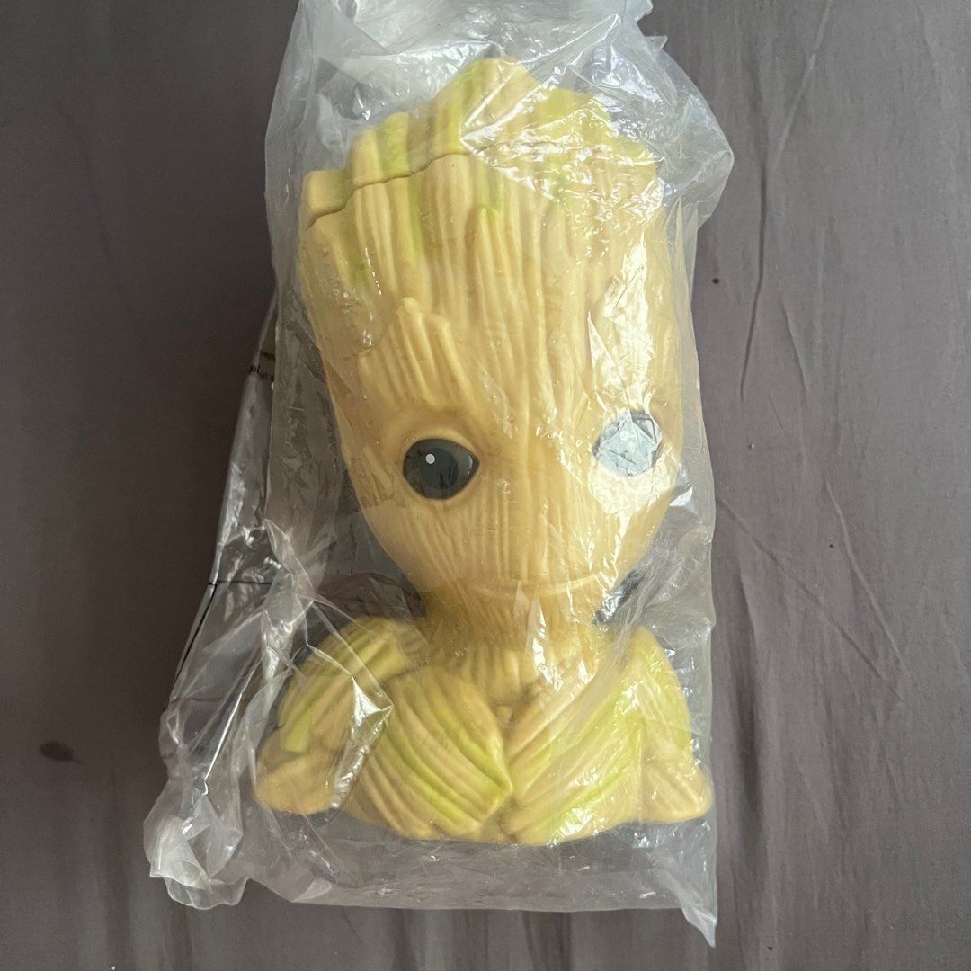 Collectible Baby Groot Water Bottle, Hobbies & Toys, Memorabilia ...