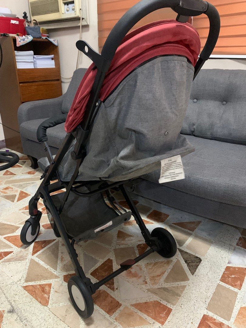 Giant Carrier stroller, Babies & Kids, Going Out, Strollers on Carousell