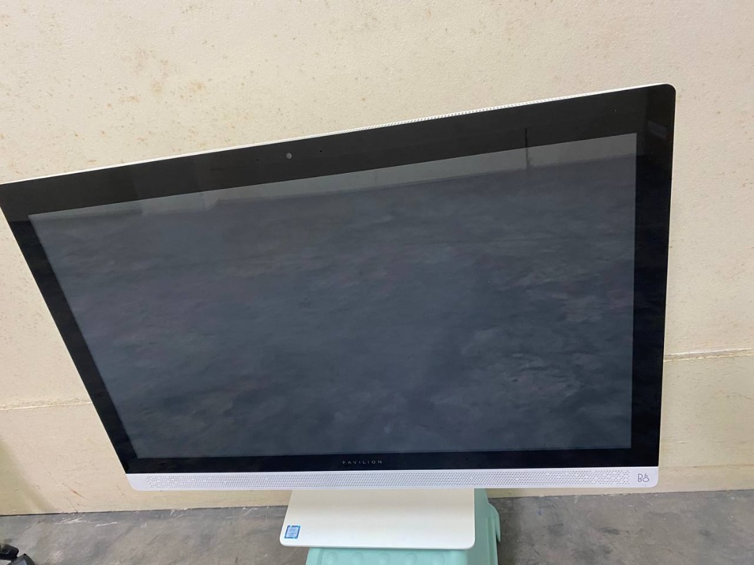 HP Pavilion All in One AIO 27 inch touchscreen Intel I7 Windows 10 Pro ...