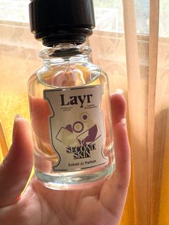 Jual Perlengkapan Kesehatan & Kecantikan - Parfum & Kuku | Carousell ...