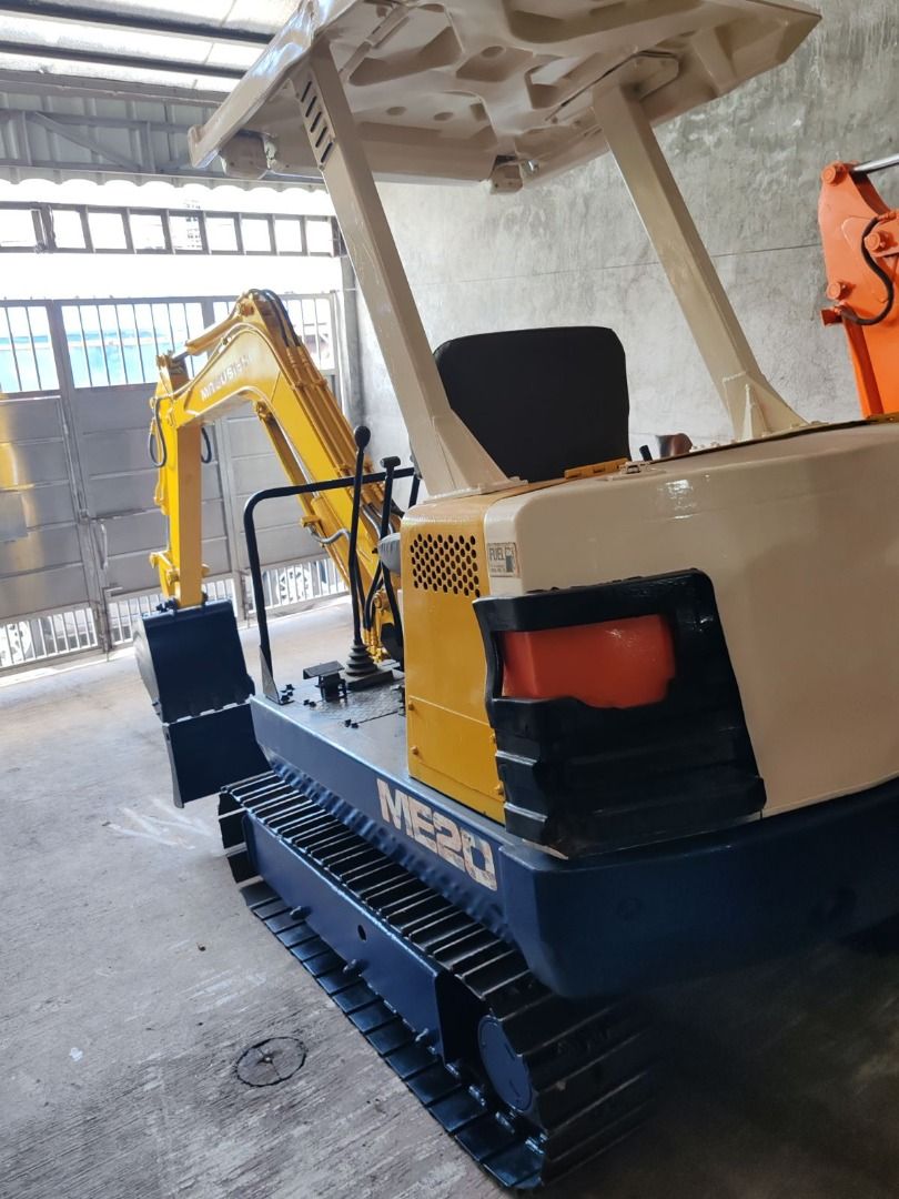 Mitsubishi ME 20 Backhoe / Excavator, Special Vehicles, Heavy Vehicles ...