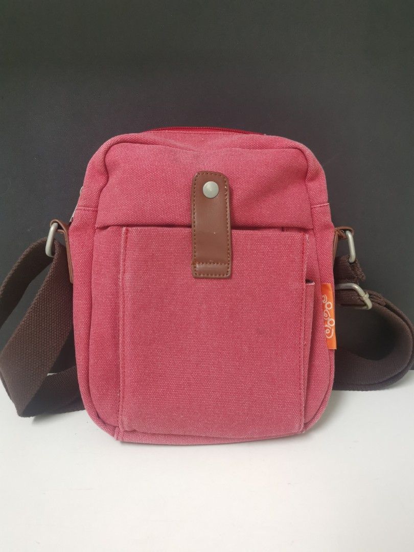 Momoe Red Shoulder Bag, Women's Fashion, Bags & Wallets, Shoulder Bags ...
