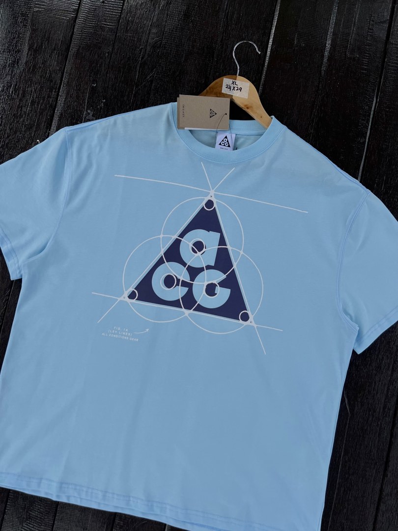 NIKE ACG, Men's Fashion, Tops & Sets, Tshirts & Polo Shirts on Carousell