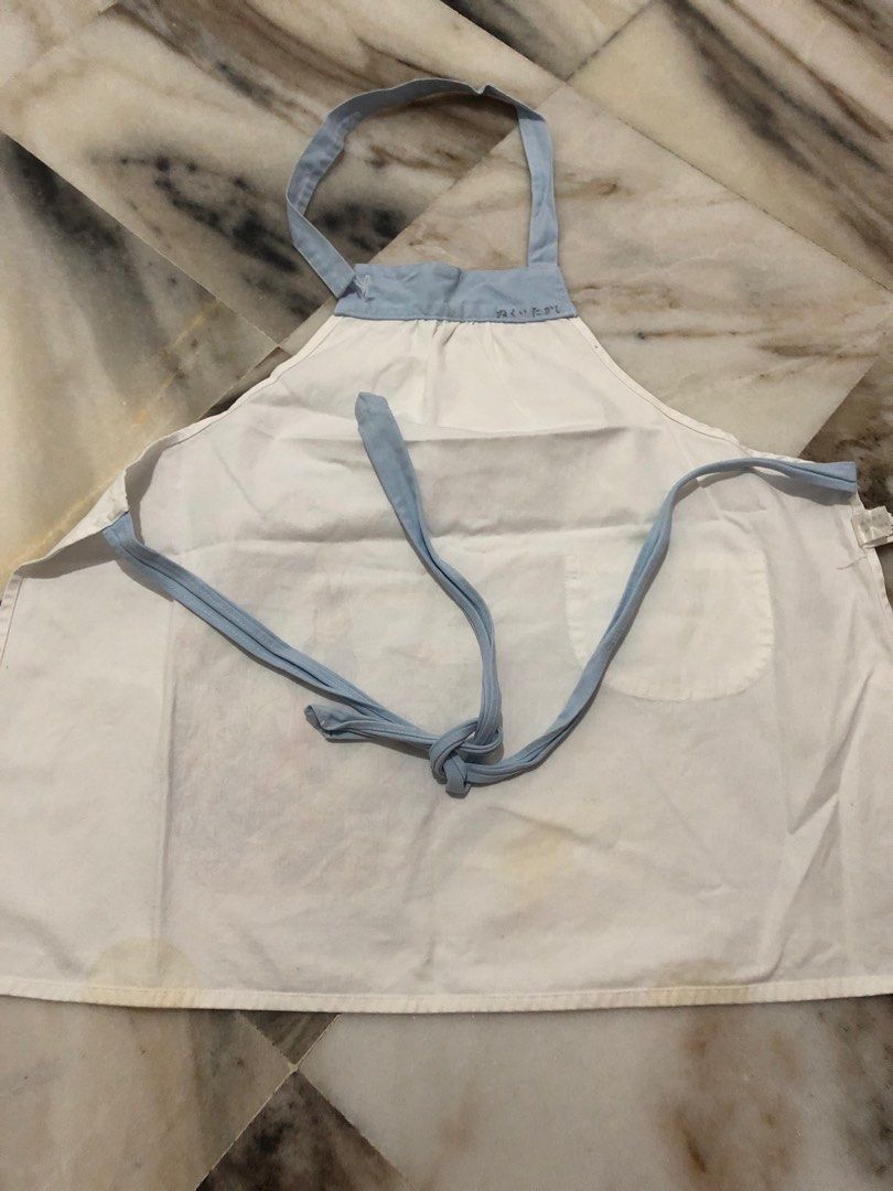 Peter Rabbit Kids Apron - defect Nett, Babies & Kids, Infant Playtime ...