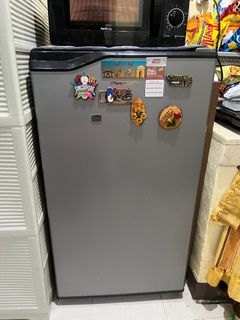 REF for sale 8k, TV & Home Appliances, Kitchen Appliances ...