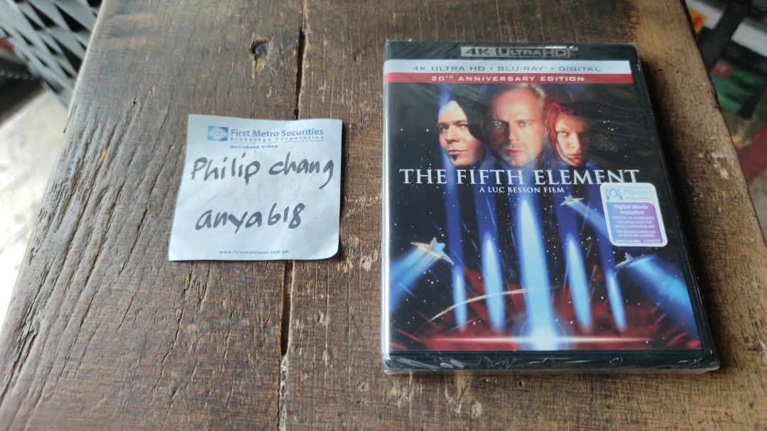 The Fifth Element (20th Anniversary Edition / 4K Ultra HD + Blu-ray), Hobbies & Toys, Music ...