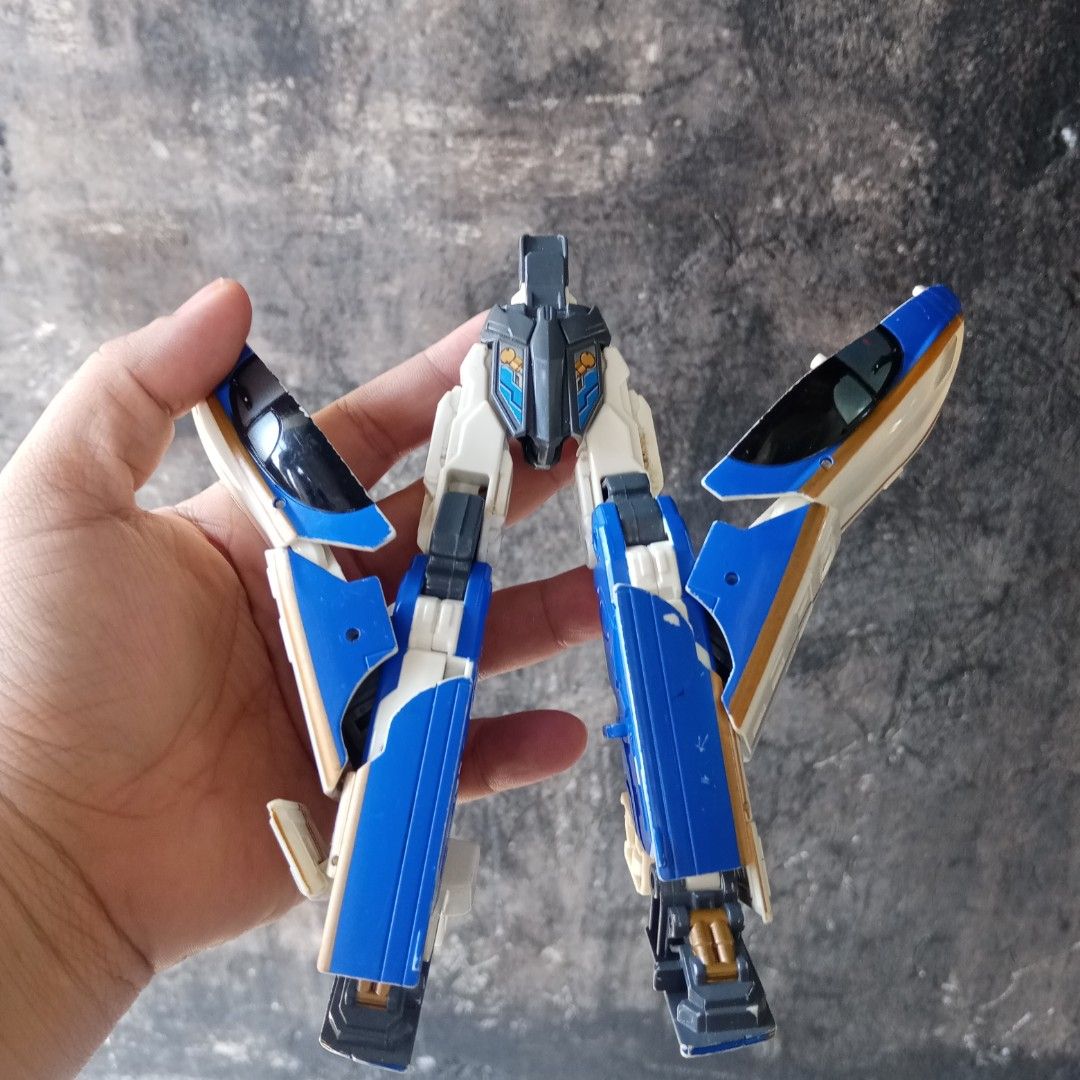 Transformer train, Hobbies & Toys, Memorabilia & Collectibles, Fan ...