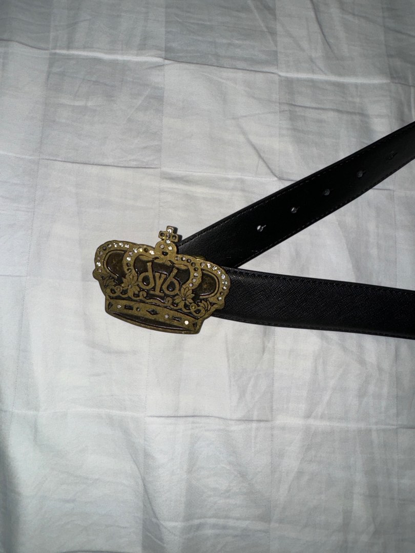 Vintage Victoria Beckham Crown Belt, Women's Fashion, Watches ...