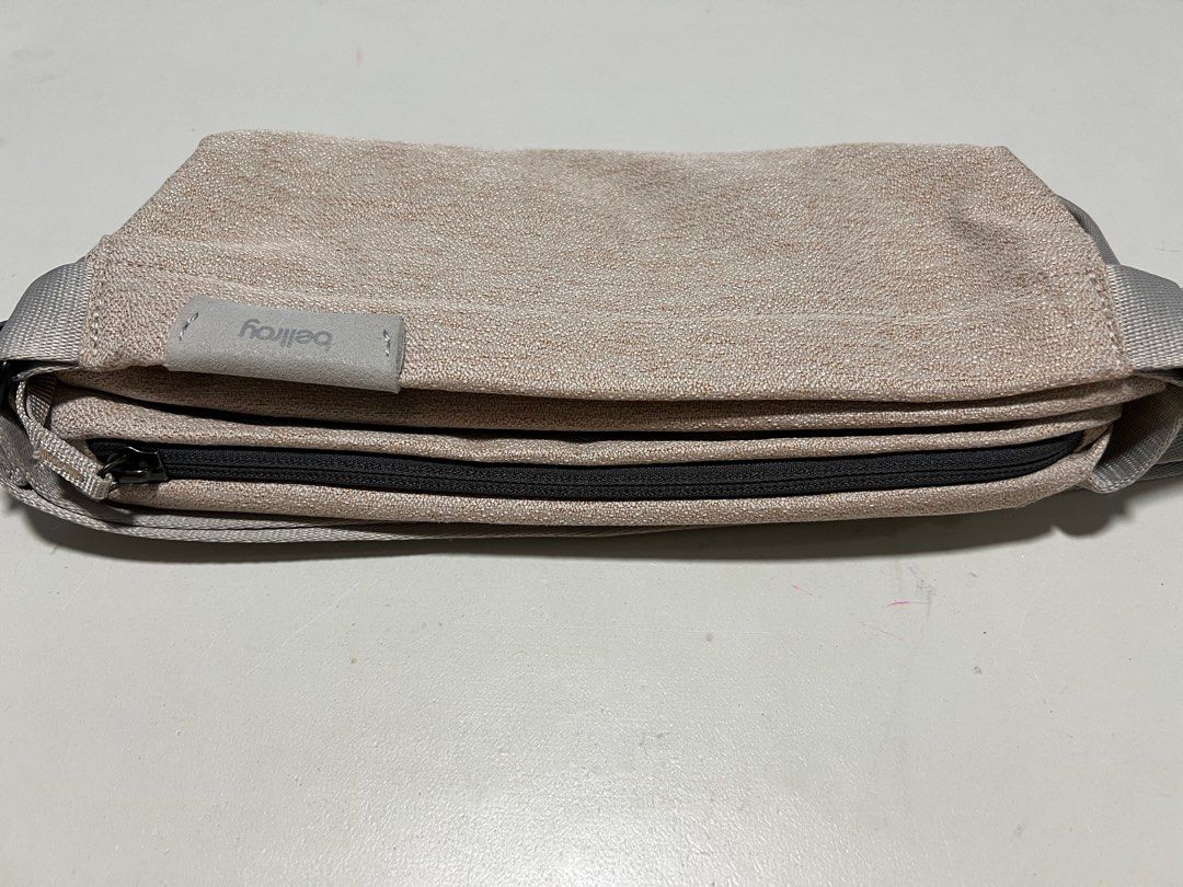 Bellroy Chest Sling Stone Grey Khaki Bag, Men's Fashion, Bags, Sling ...