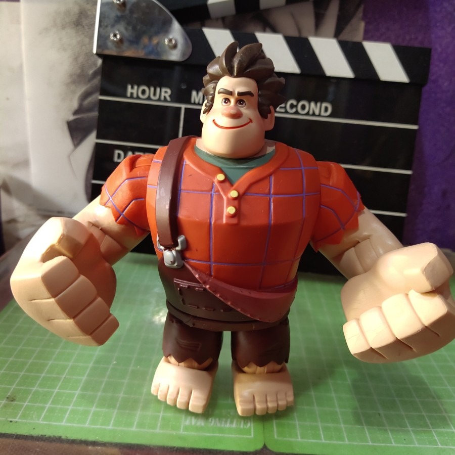Disney Wreck it Ralph, Toys & Collectibles, Mainan di Carousell