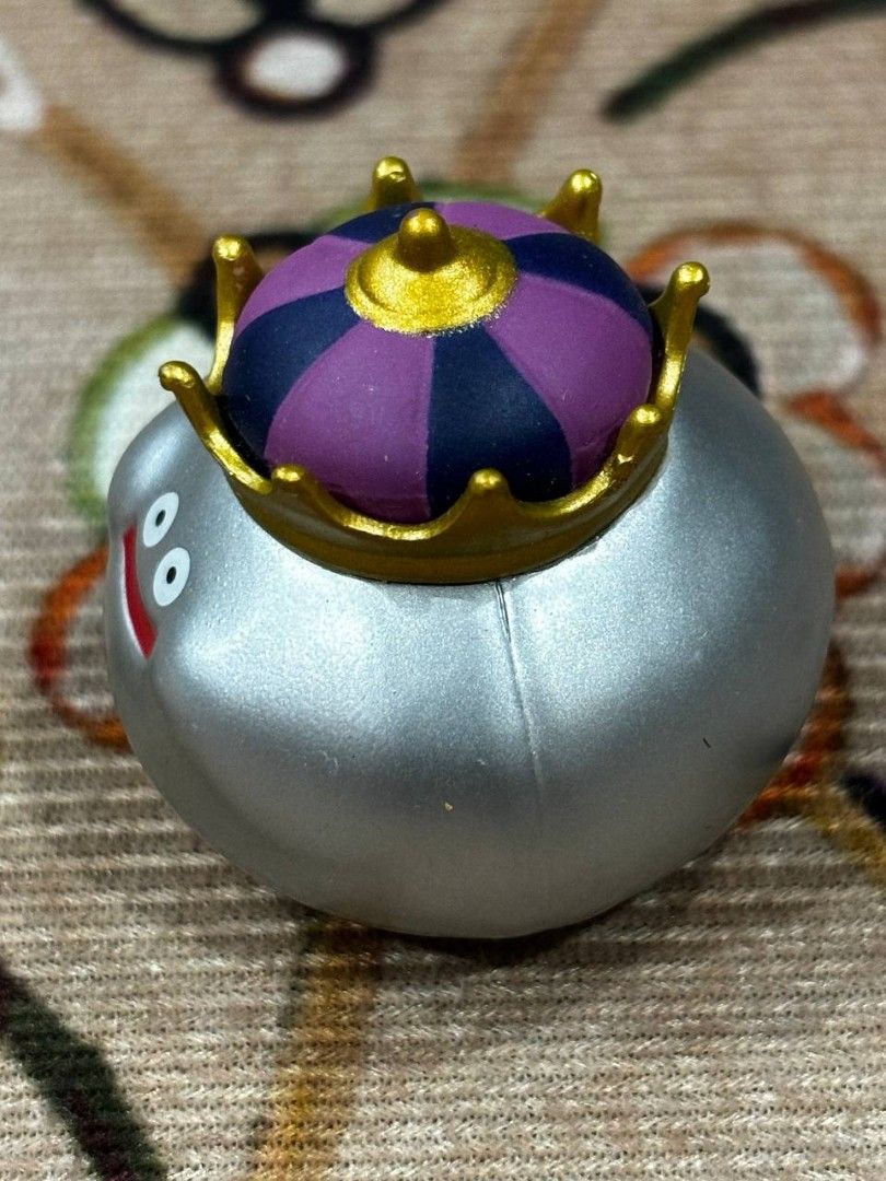 Dragon Quest Metal King Slime Mini Figure, Everything Else, Others on ...