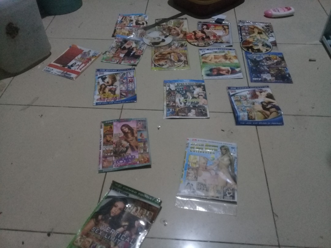 dvd bokep 5000=1, Elektronik, Audio di Carousell