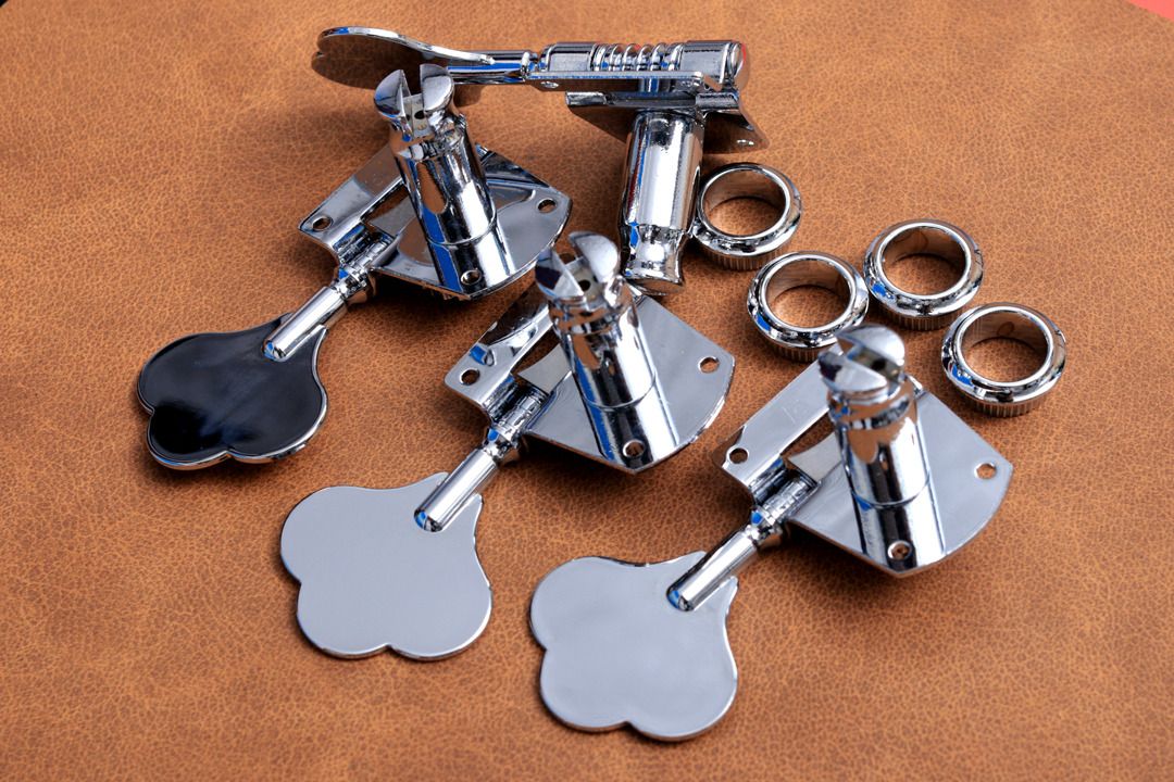 Fender Player Series Bass Tuning Machine Set, Hobbies & Toys, Music ...