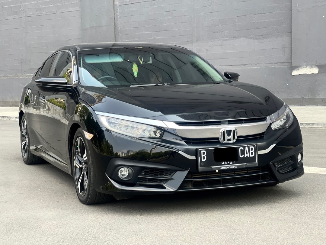 Honda Civic Sedan Turbo Hitam AT 2017, Mobil & Motor, Mobil untuk ...