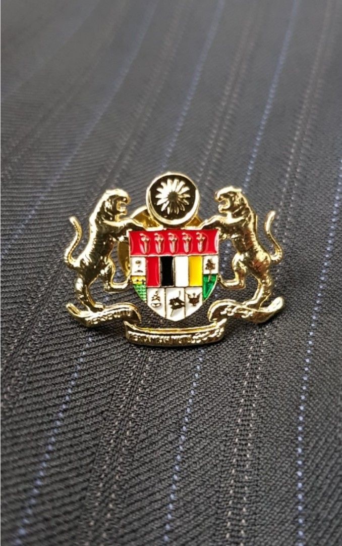 Jata Negara Malaysia Collar Pin, Men's Fashion, Watches & Accessories ...
