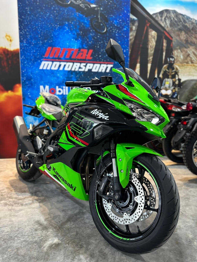KAWASAKI ZX-4R, Motorcycles, Motorcycles for Sale, Class 2A on Carousell
