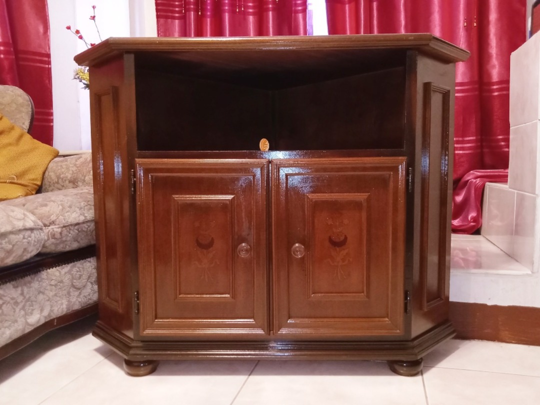 Large Angular Solid Wood TV Corner Unit Stand, Furniture & Home Living ...