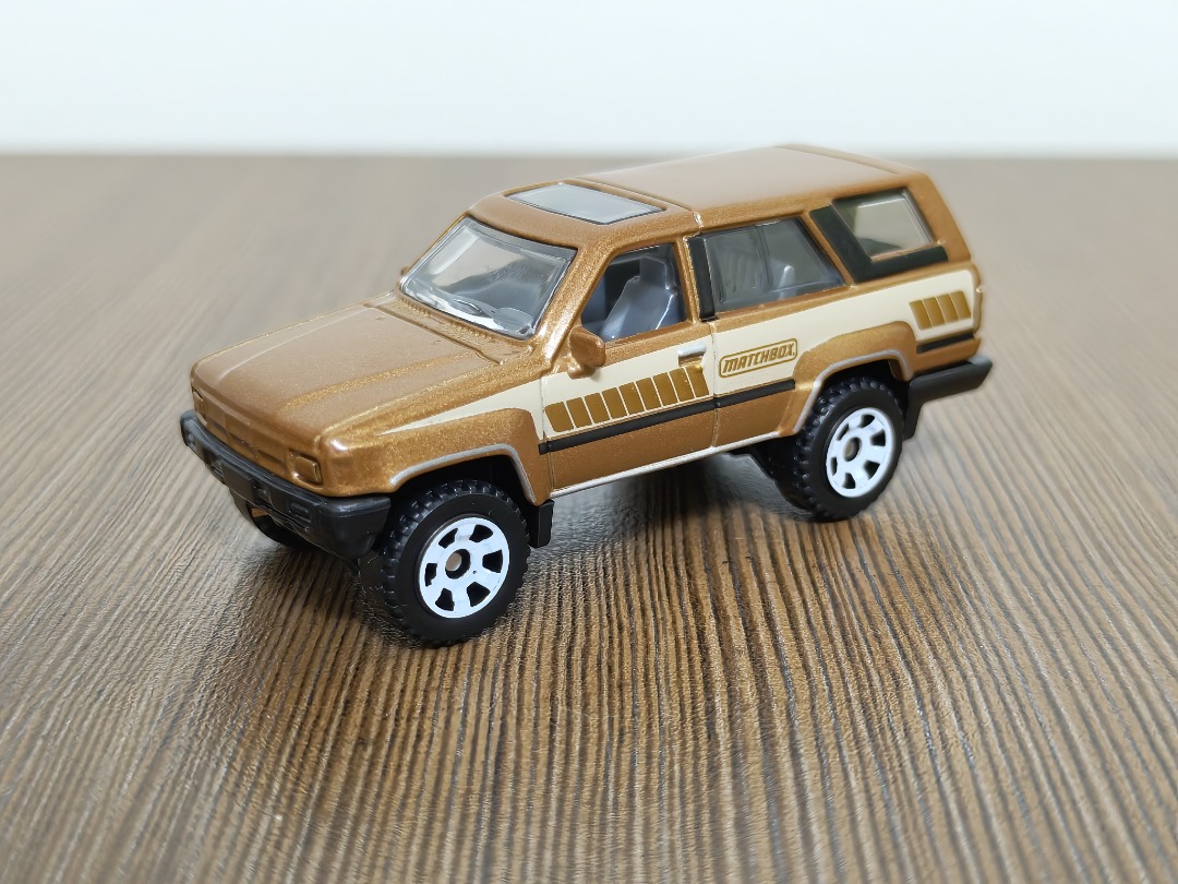 Matchbox 1/64 - 1985 Toyota 4Runner (Gold), Hobbies & Toys, Toys ...