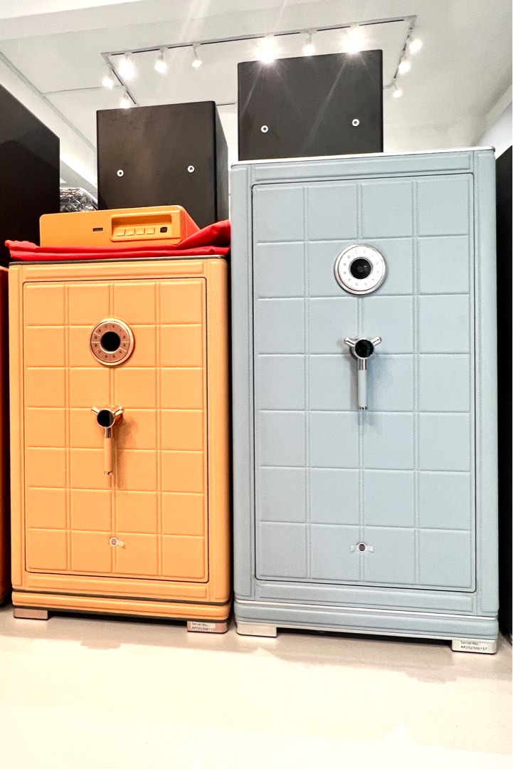NIKAWA Lusso Leather Luxury Safe / safe box / safe deposit / home safe ...