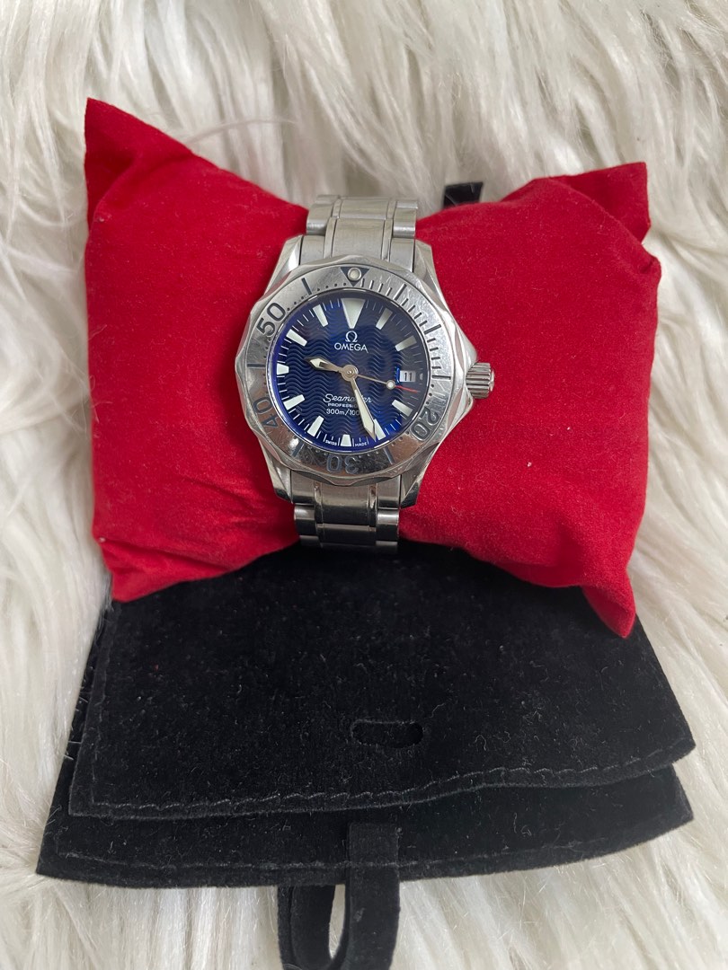 OMEGA seamaster BLUE Dial LADIES Watch, Luxury, Watches on Carousell