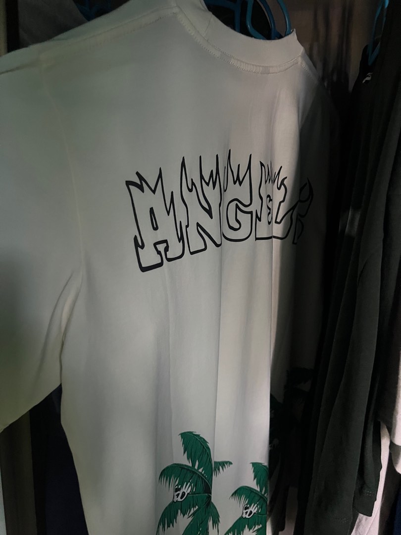 Palm angles, Men's Fashion, Activewear on Carousell