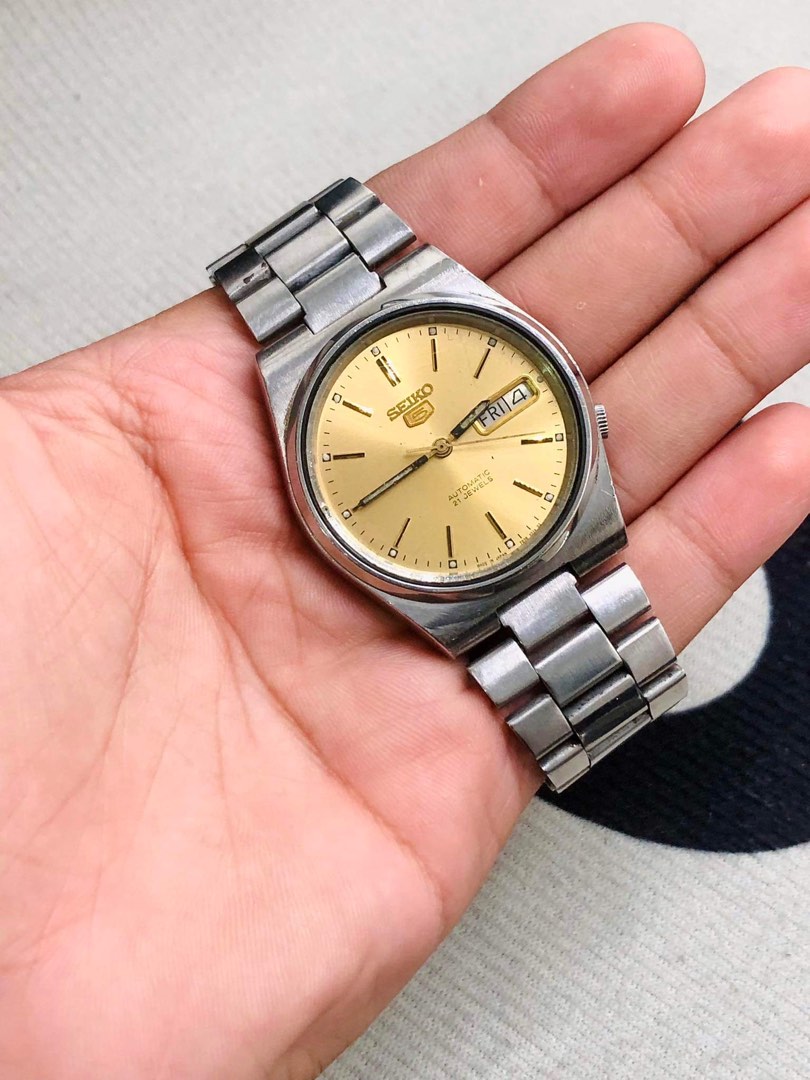 Seiko 5 Gold Dial, Men's Fashion, Watches & Accessories, Watches on ...