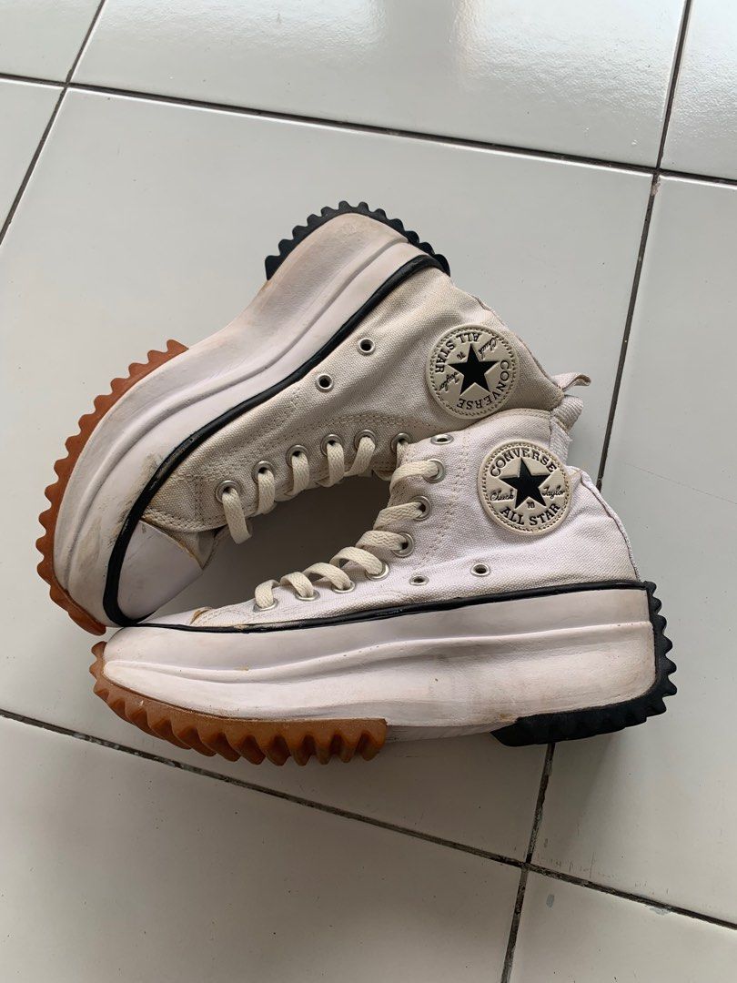 Sepatu Converse Run Star Bekas, Fesyen Wanita, Sepatu di Carousell