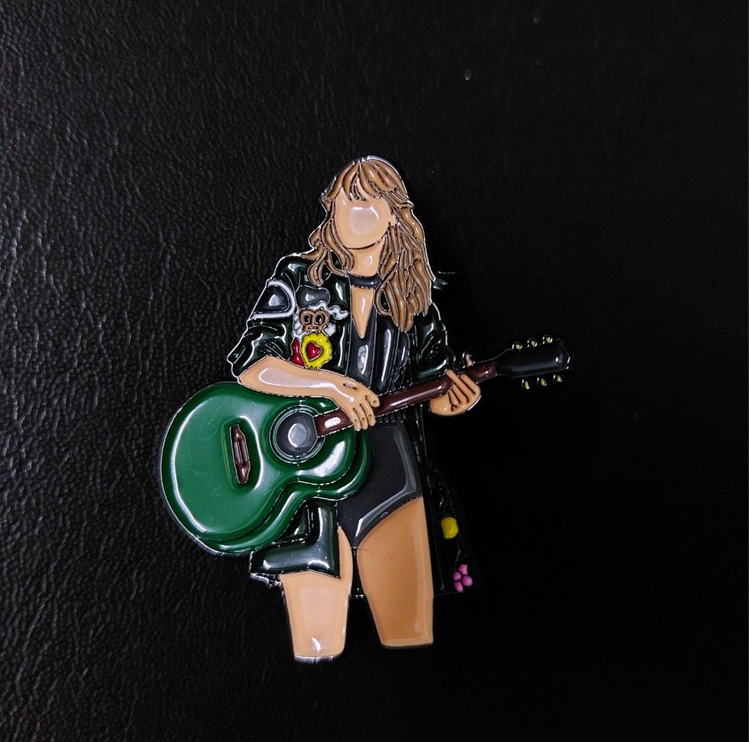 Taylor Swift Enamel Pin, Hobbies & Toys, Collectibles & Memorabilia ...