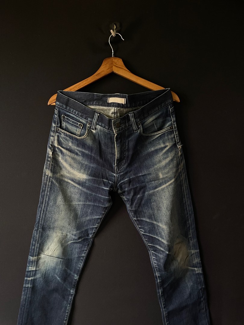 Uniqlo Tattered jeans, Men's Fashion, Bottoms, Jeans on Carousell