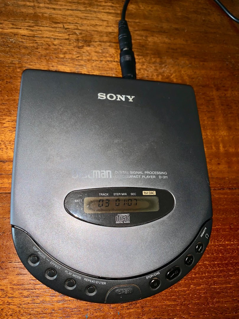 Vintage Sony D-311 Discman, Audio, Portable Music Players on Carousell