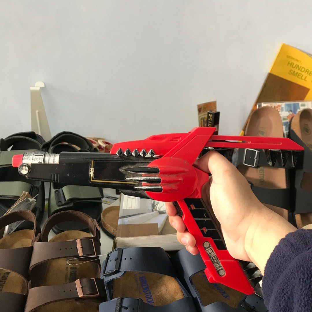 Bandai 1991 Vintage 1991 Mighty Morphin Power Rangers Red BLADE BLASTER ...