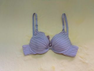 Bonds bra red only, Women's Fashion, New Undergarments & Loungewear on ...