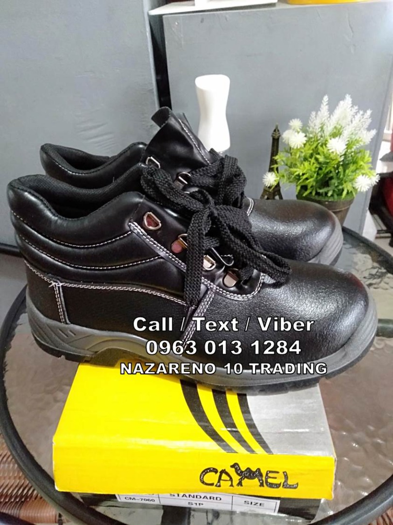 camel safety boots Steel toe, Looking For on Carousell