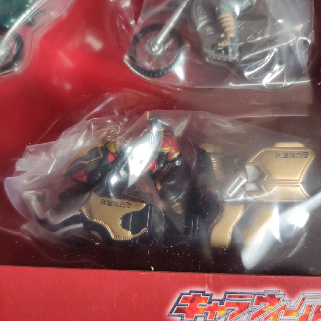 Charawheels Kamen Rider Kuuga & Kamen Rider Agito, Hobbies & Toys, Toys ...