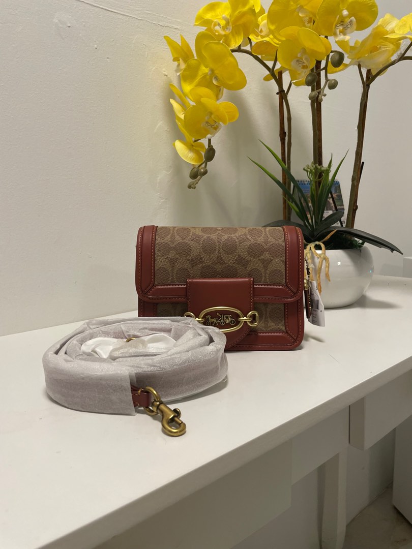 Coach Hero Crossbody in Signature Canvas, Luxury, Bags & Wallets on ...